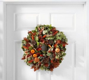 Unique Fall Wreaths that Really Make a Statement
