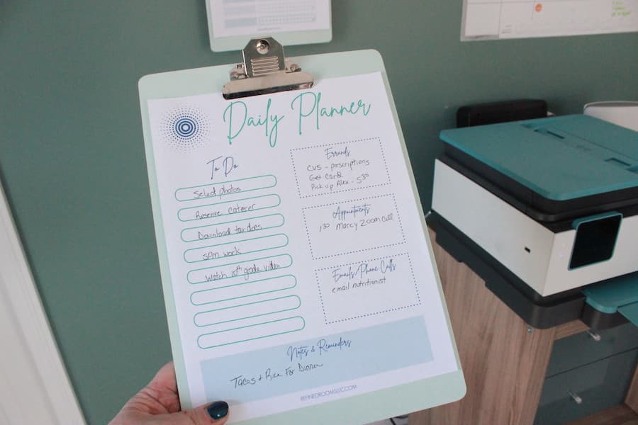 Clipboard Wall Organization for Papers: Easy DIY Paper Storage!